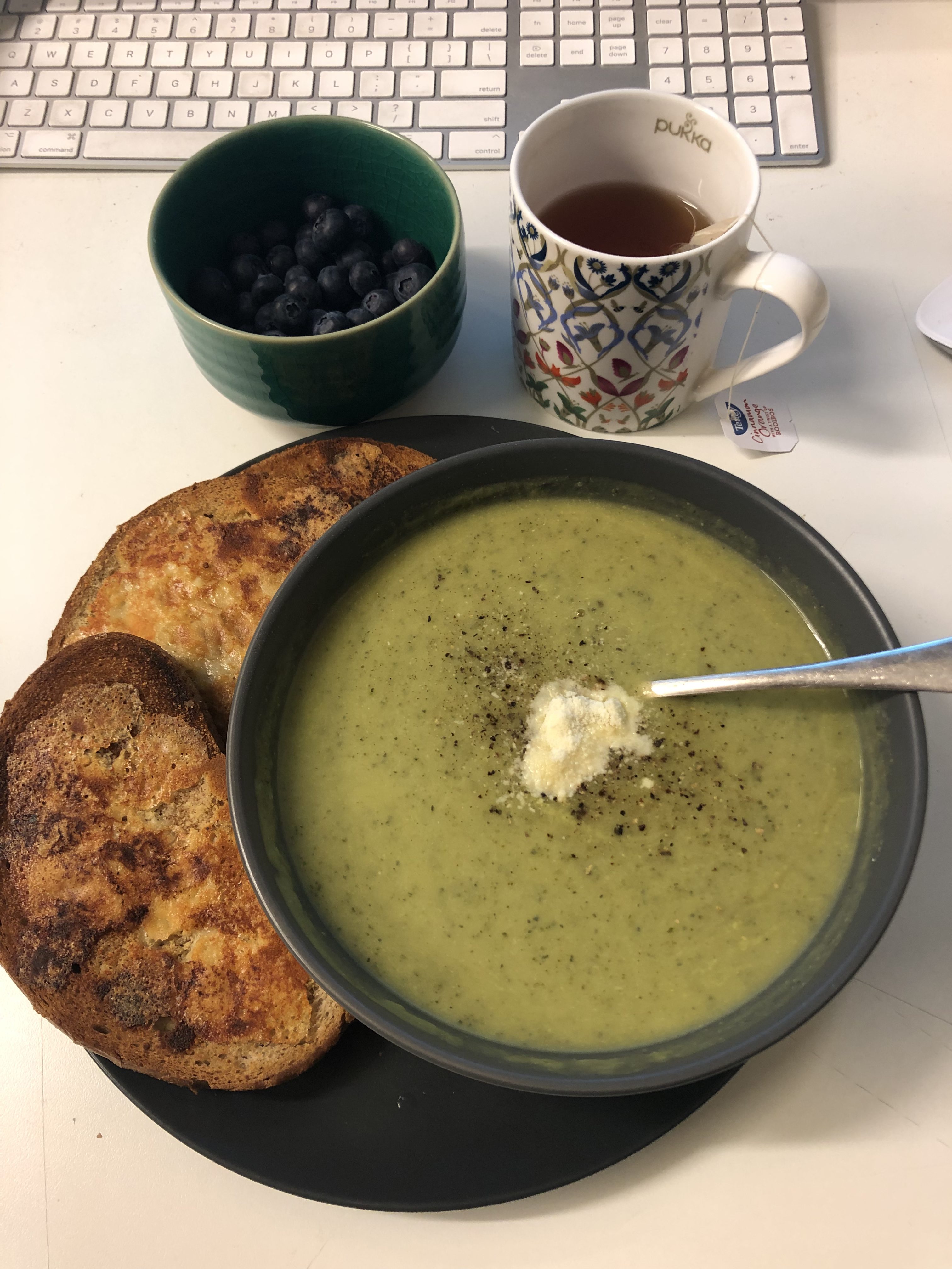 ‘Use it up’ Scrap Soup – The Urban Nanna